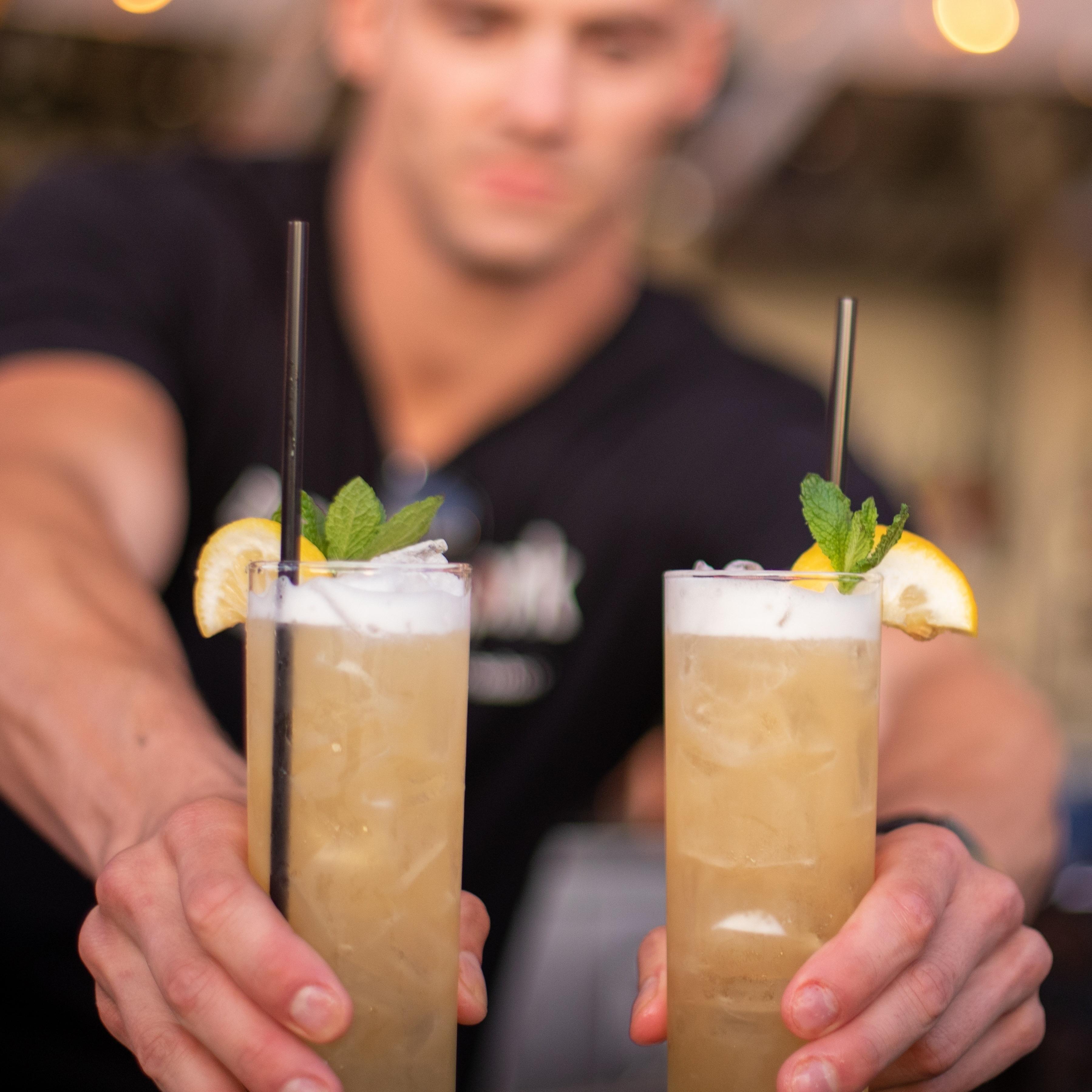 Waukesha | Takeout | Curbside Pickup | Food to-go | Carry Out